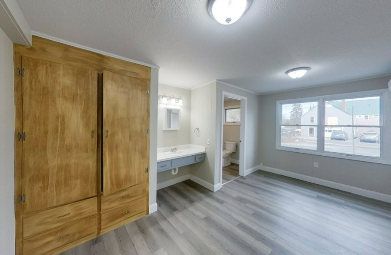 Quiet, Comfortable Rooms